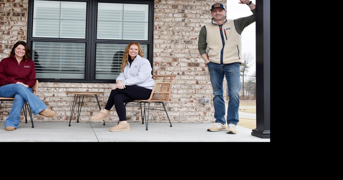 Builder discovers niche for active adults | Local News ...