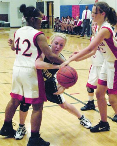 MIDDLE SCHOOL GIRLS' BASKETBALL: Bluegrass wins eighth-grade title (11/ ...