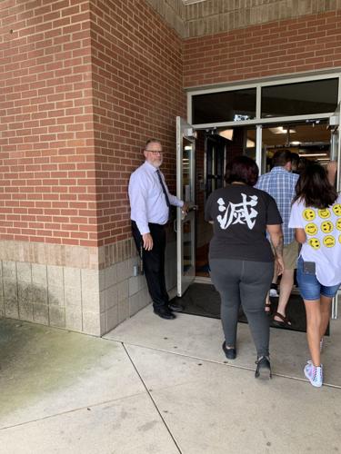 EIS teachers prepare for new year with kids in class | Education ...