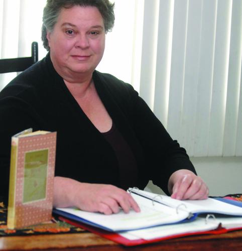 Building the Bard | News | thenewsenterprise.com