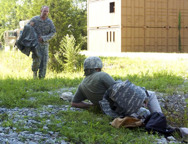 PHOTOS: Explosive Ordnance Disposal Team of the Year competition ...