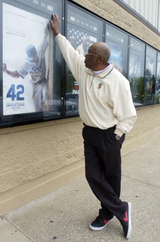 Crossing paths with a legend: Fraley recalls dugout talk with baseball ...