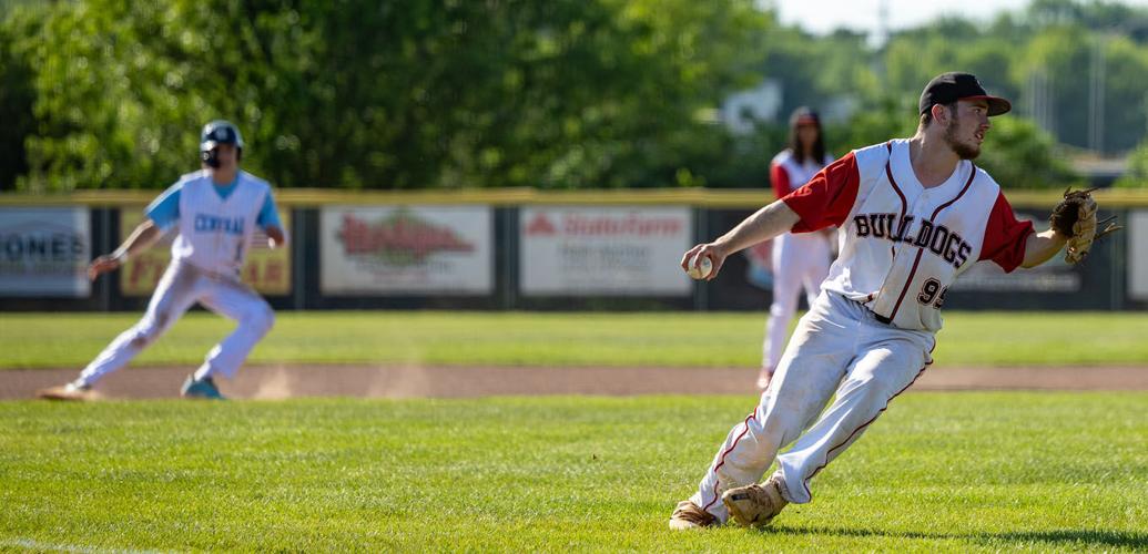 Spurrier eclipses coach's record enroute to district baseball win ...