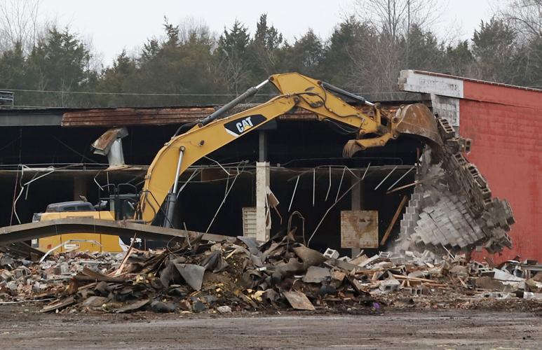 Demo work nears completion on Redmar | Local News | thenewsenterprise.com