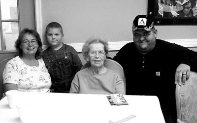 Four generations of the Veirs family gather | News | thenewsenterprise.com