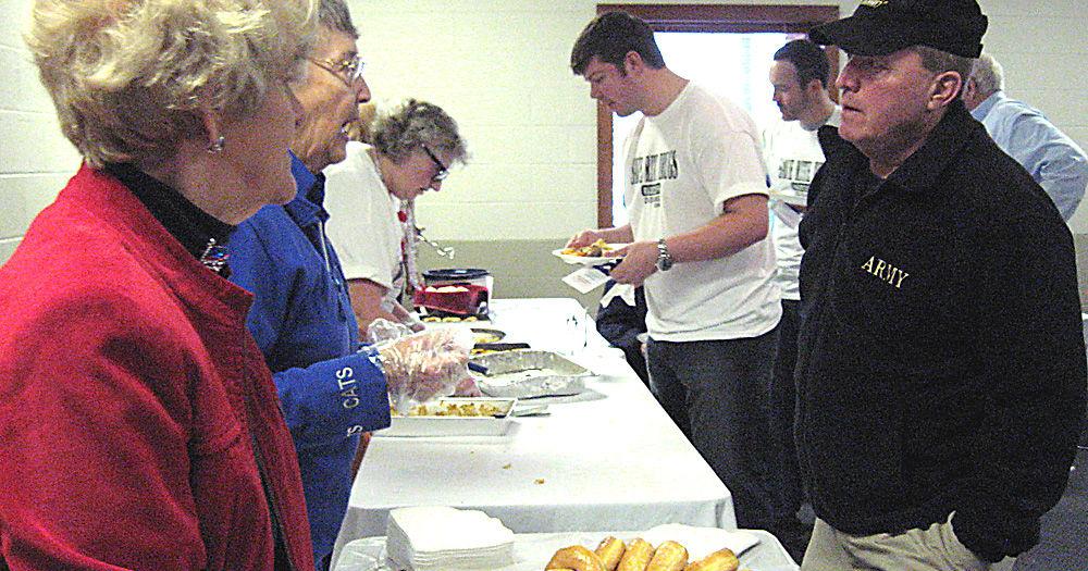 Club helps serve at annual Mayor’s Breakfast | Neighbors ...