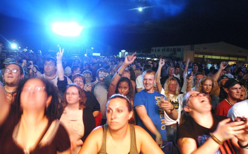 Doobie Brothers, Kansas rock Godman Airfield | Local News ...