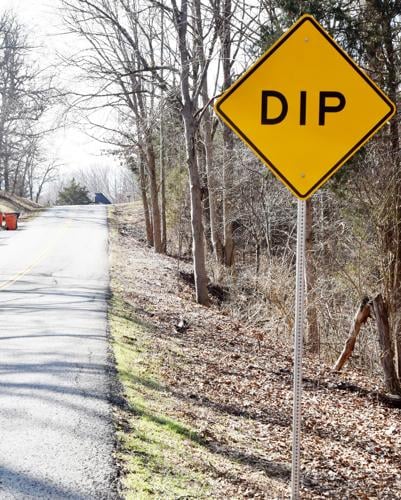 dip sign