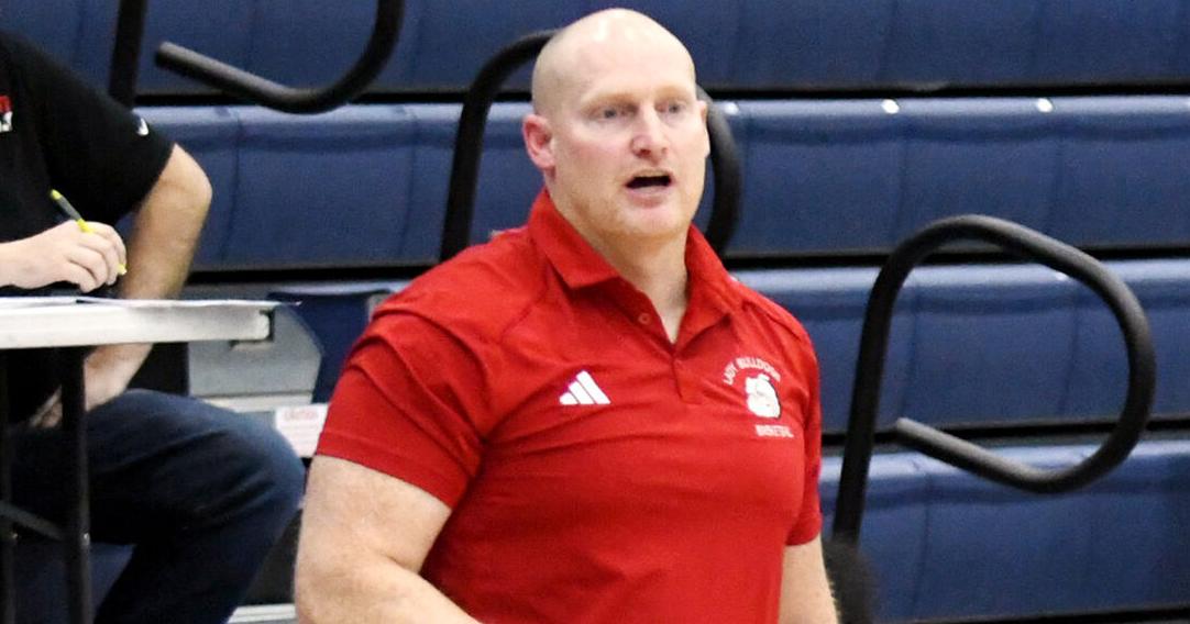 McCurry moves up to take over John Hardin girls’ basketball program ...