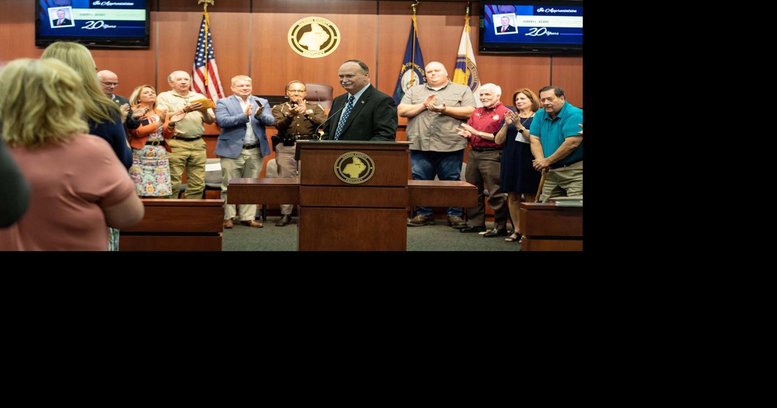 Berry lauded as ‘great leader’ in ceremony celebrating tenure | Local ...