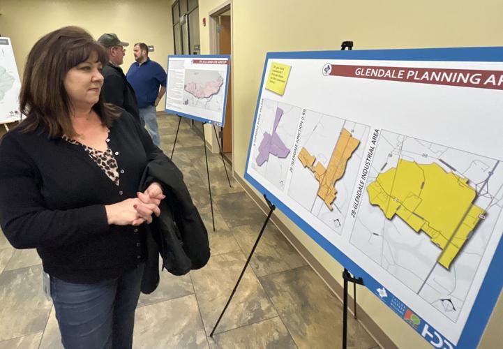 Residents takes final look at county's comprehensive plan at open house ...