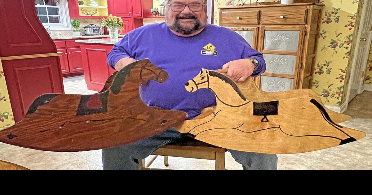 One man, 40 years, 750 rocking horses | Local News | thenewsenterprise.com