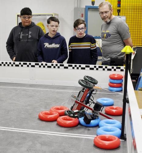 Robotics scrimmage help students gain valuable life lessons | Local News | thenewsenterprise.com