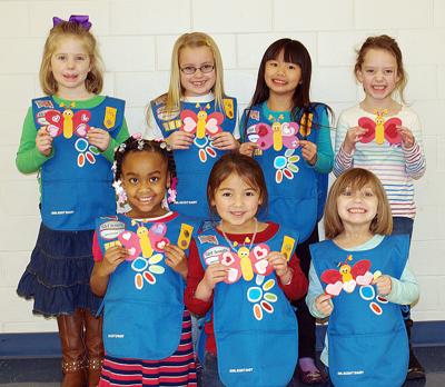 Daisy scouts make Valentine’s Day cards | Neighbors | thenewsenterprise.com