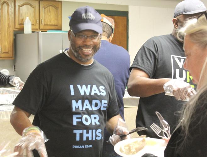 Radcliff community dinner brings Christmas blessings | Local News ...