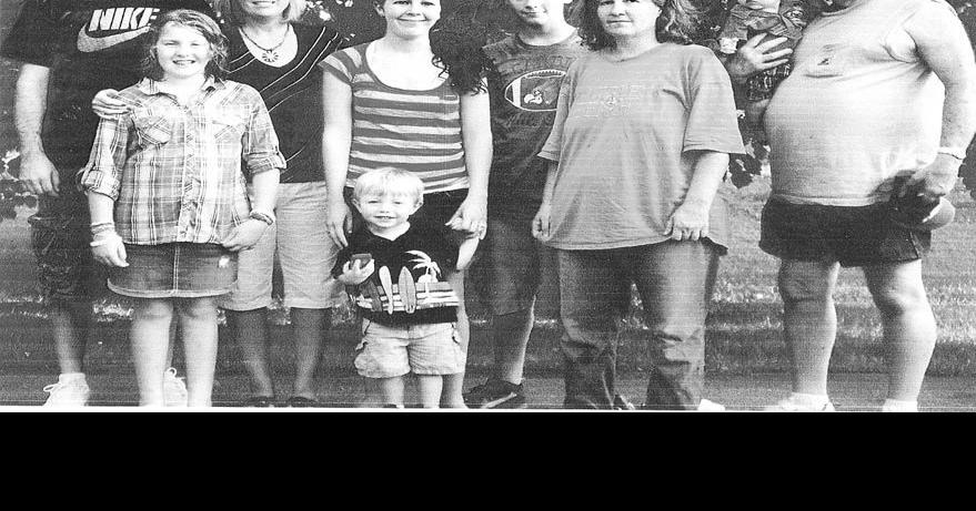 Four generations of Quiggins family gather | News | thenewsenterprise.com