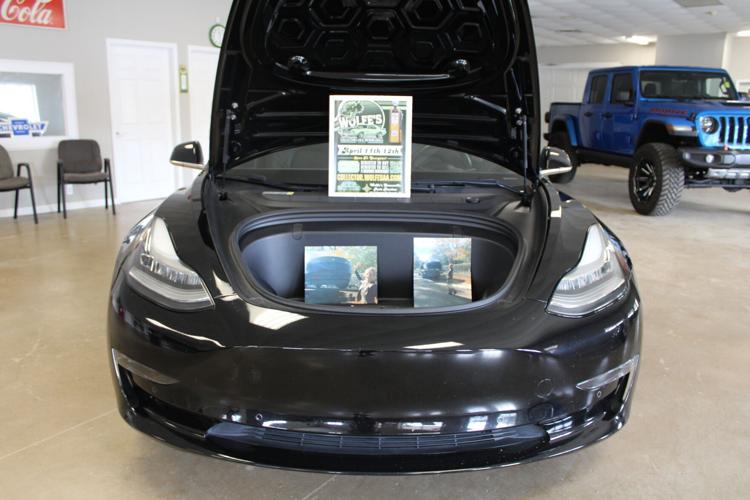 Tesla sold by Sheryl Crow resurfaces in Metropolis | State News ...