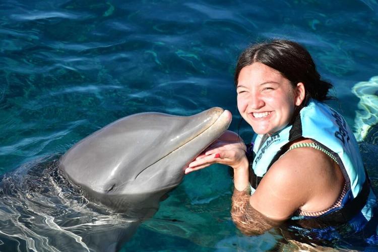 Robbins follows in family’s footsteps | Tuesday's Teen ...