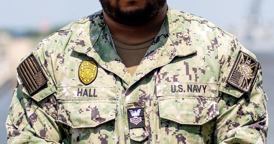 Hall serves aboard U.S. Navy warship in Mayport | Neighbors ...