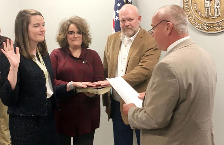 Heavrin takes oath as state rep | Local News | thenewsenterprise.com