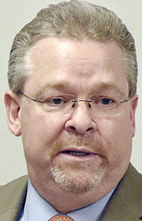 Keith Rogers receives award for lifetime of serving farmers | Local ...