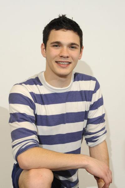 Elizabethtown actor featured in 'Disney's High School Musical 2 On ...