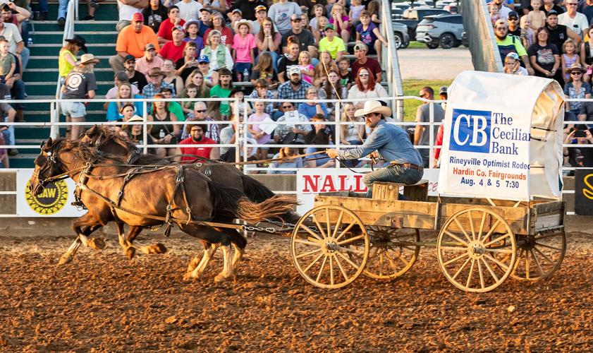 Rodeo ropes the crowd into a good time | Local News | thenewsenterprise.com