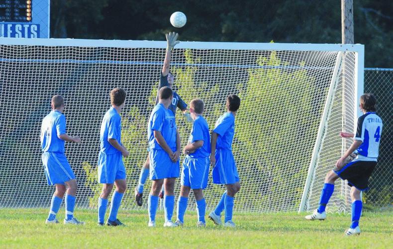 BOYS' PREP SOCCER: Central Hardin thumps North Hardin, 4-1 (09/04 ...