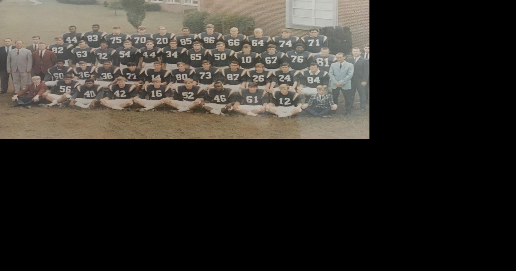 PREP FOOTBALL: Elizabethtown players say determination, camaraderie ...