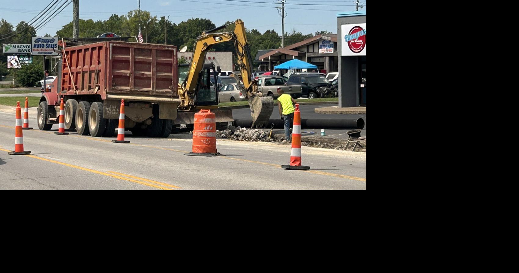 West Dixie Avenue deconstructed for pipes | Local News ...