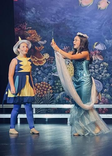 Cunningham pays it forward | Tuesday's Teen | thenewsenterprise.com