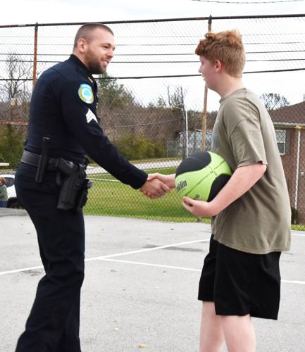 EPD, EIS co-host cookout at Wesley Hilltop House | Local News ...