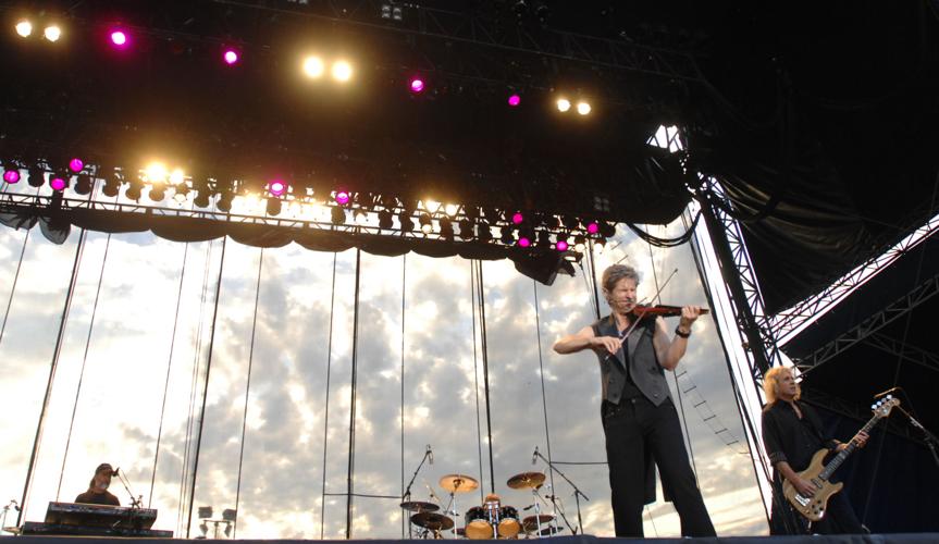 Doobie Brothers, Kansas rock Godman Airfield | Local News ...