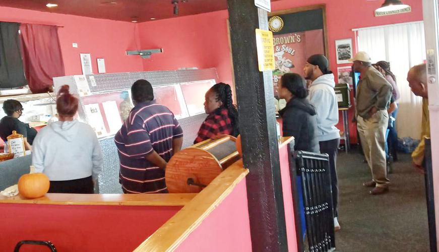 Meals roll out of Mr. Brown's | Local News | thenewsenterprise.com