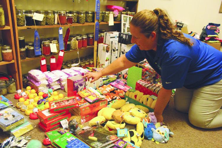 Eastview woman continues her tradition of helping | Local News ...