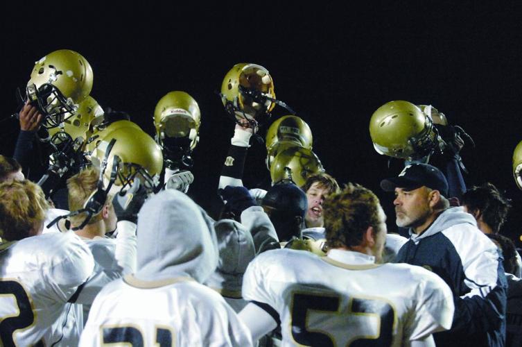 PREP FOOTBALL: Deneen, Elizabethtown deliver in win over North Oldham ...