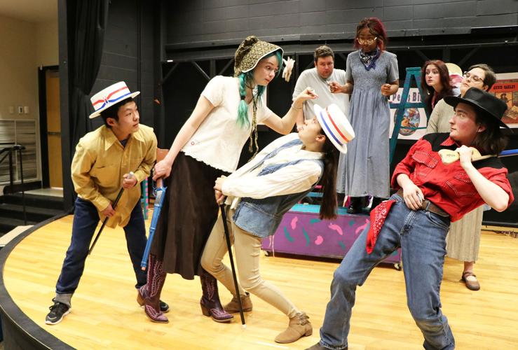 Toy Box Theater spurs imagination | Pulse | thenewsenterprise.com