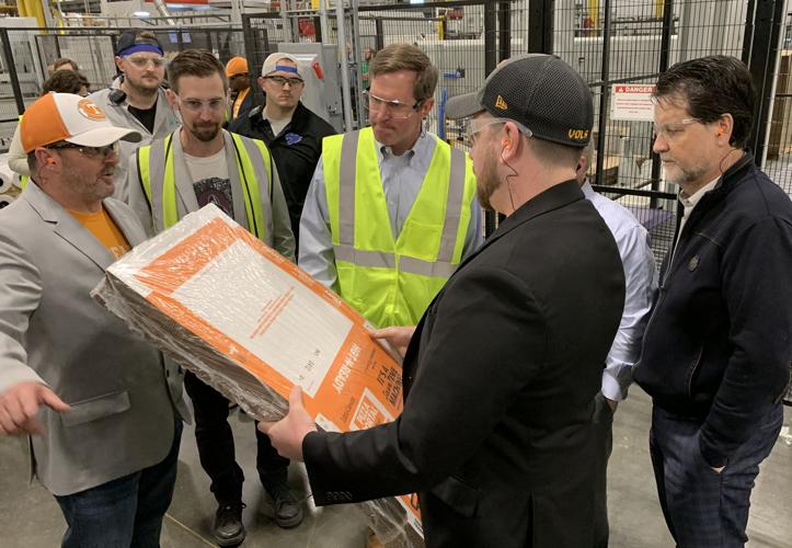 Beshear spends day in Hardin County | Local News | thenewsenterprise.com