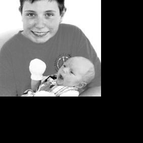 Parents welcome Caleb Austin | News | thenewsenterprise.com