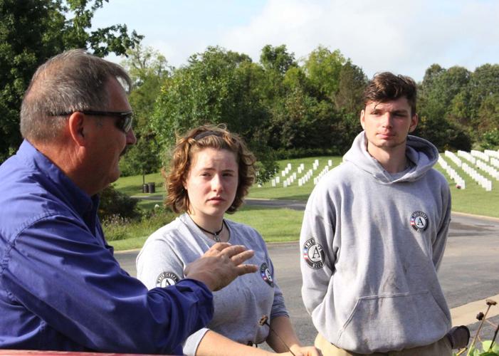 Veterans cemetery in Radcliff gets help with upkeep | Local News ...