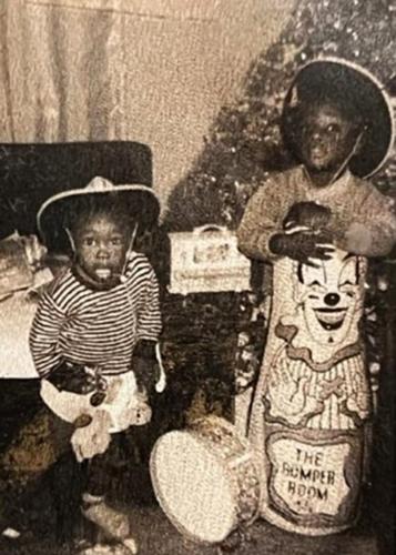 Safety officer’s unique family history becomes a legacy of love | Local ...