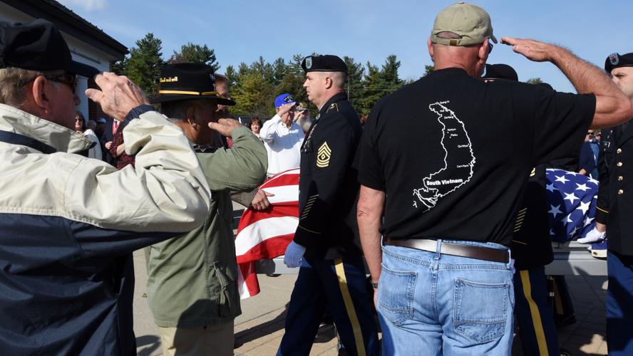 A hero's farewell: Slain veteran receives appropriate goodbye | Local ...