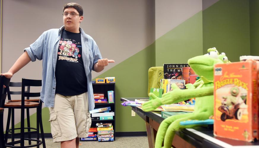 ‘It’s time to light the lights, it’s time to meet The Muppets’ | Pulse ...