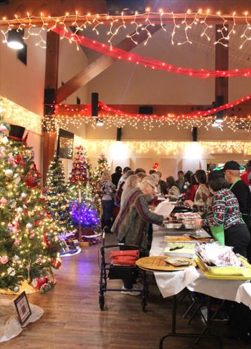 Crowds receive a taste of Radcliff | Local News | thenewsenterprise.com