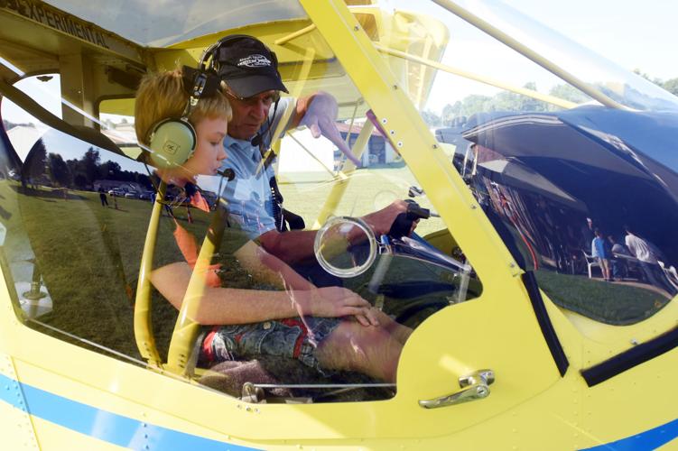 Young aviators take flight | Local News | thenewsenterprise.com