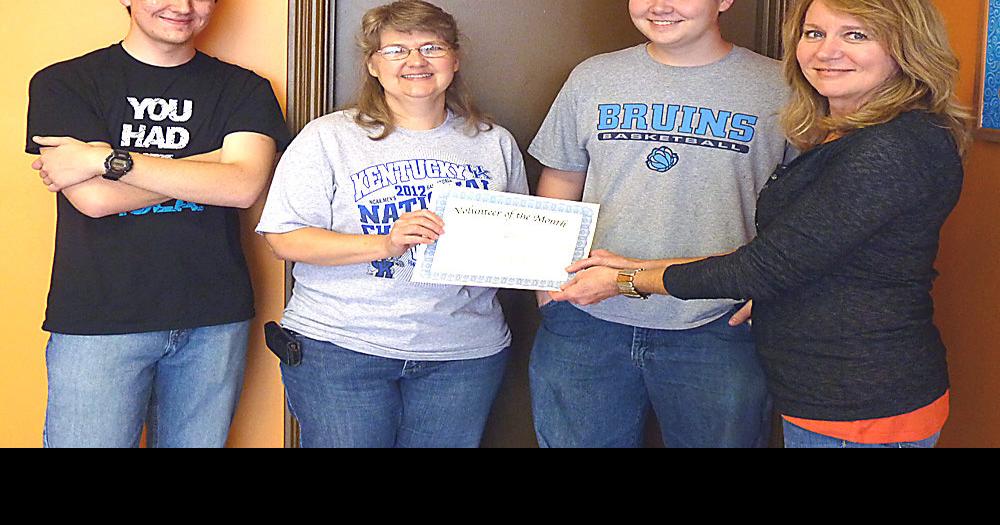 Feeding America honors the Riggs family | Neighbors | thenewsenterprise.com
