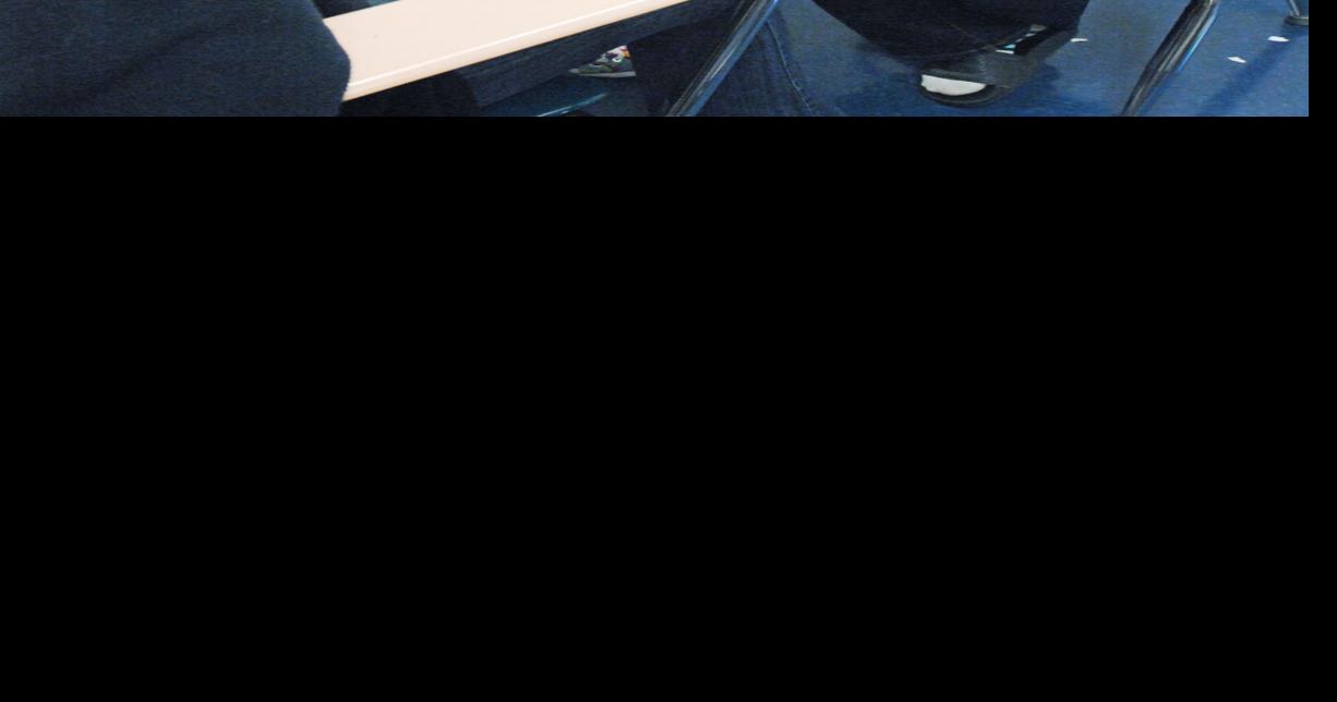 EHS starts class with focus on future | Education | thenewsenterprise.com