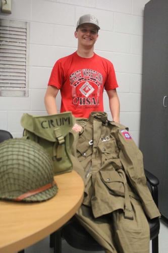 Crum shares love of military history through WWII re-enactments ...