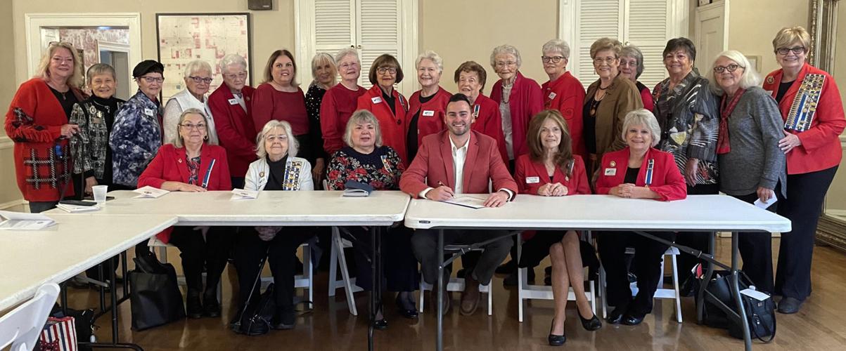 DAR members gather for meeting | Neighbors | thenewsenterprise.com