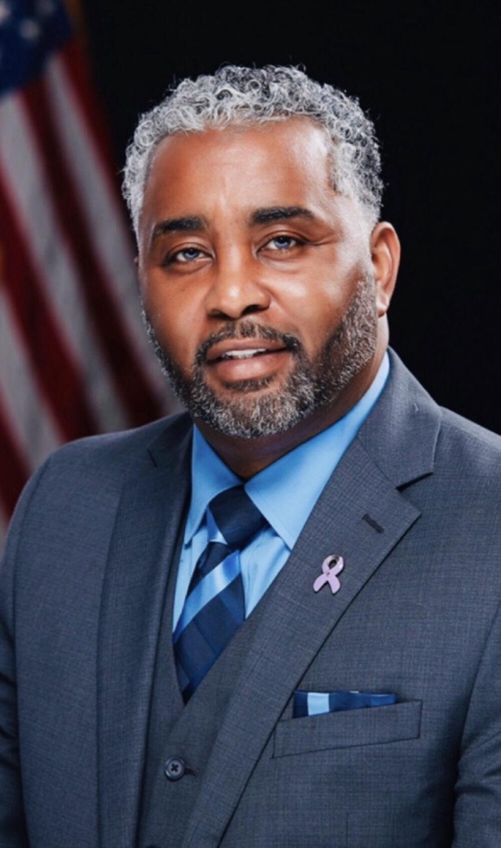 Palmer driven by passion to serve | Monday's Man | thenewsenterprise.com